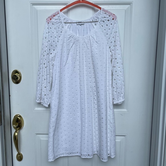 crown & ivy | Dresses | Crown And Ivy White Eyelet Dress | Poshmark